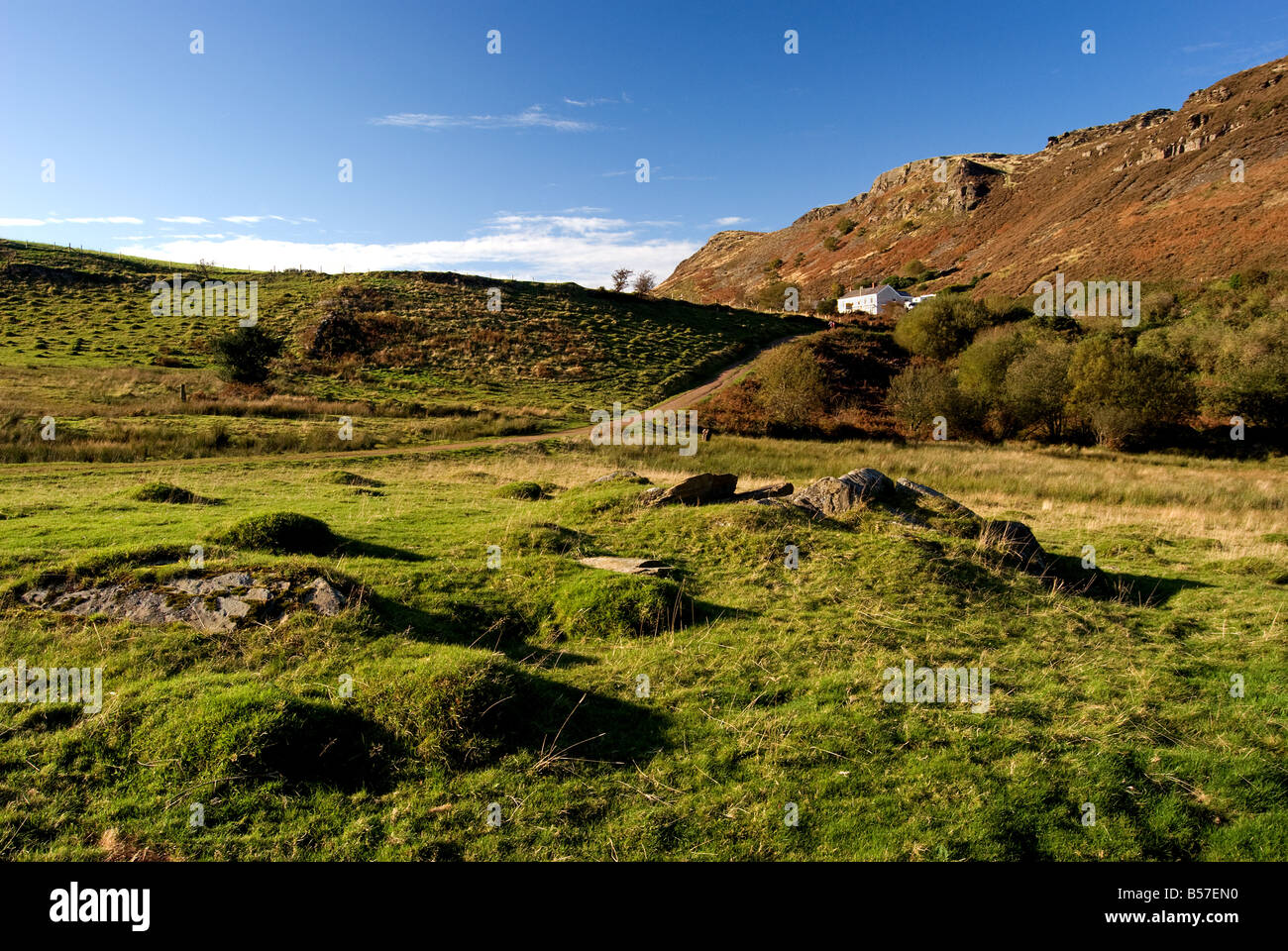 Welsh countryside house hi-res stock photography and images - Alamy