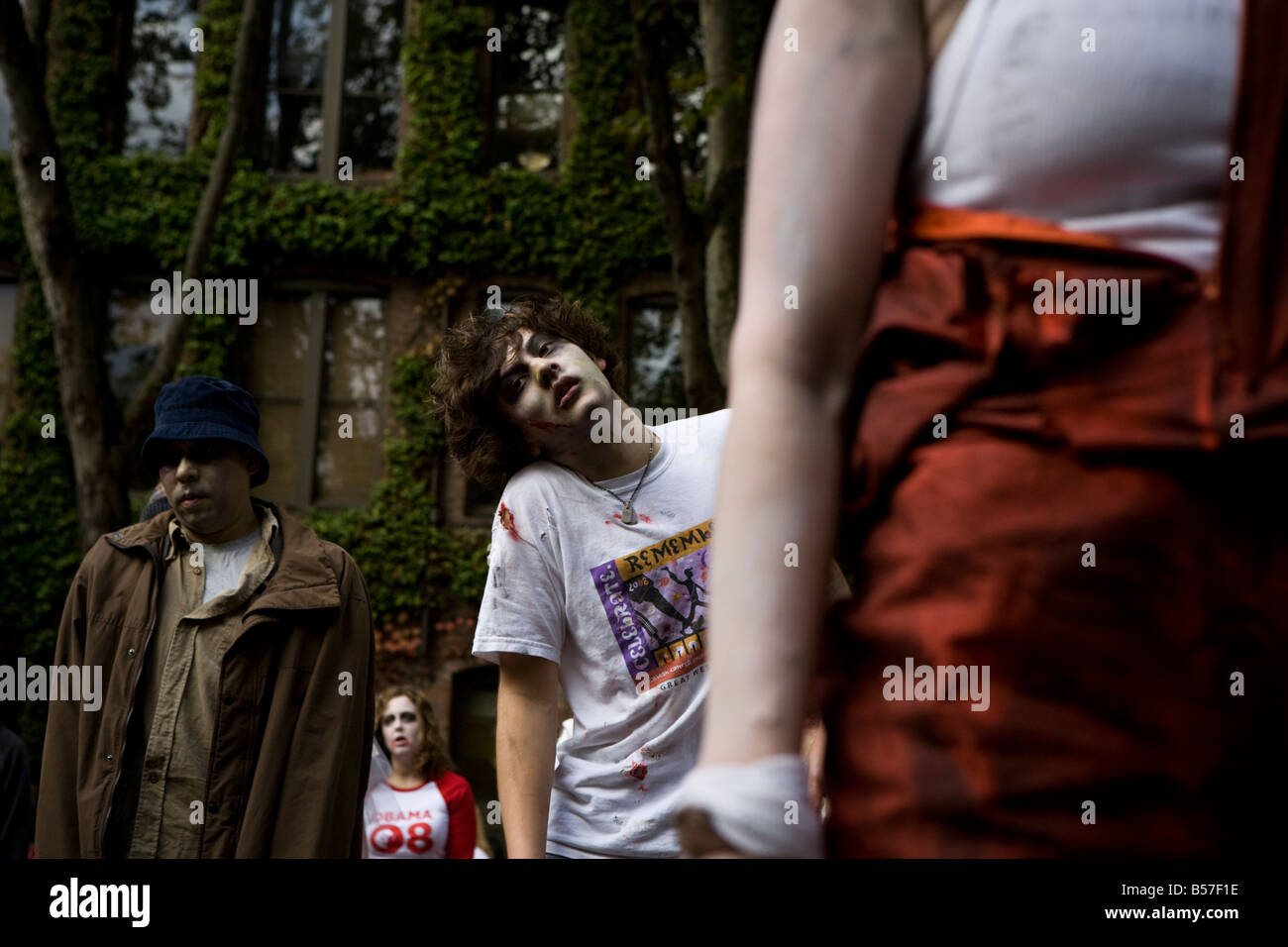 On 25th anniversary of Jackson's Thriller video, Seattle Zombies gather ...