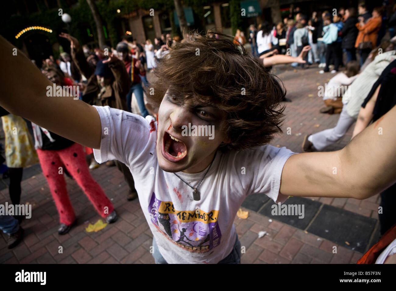 On 25th anniversary of Jackson's Thriller video, Seattle Zombies gather ...