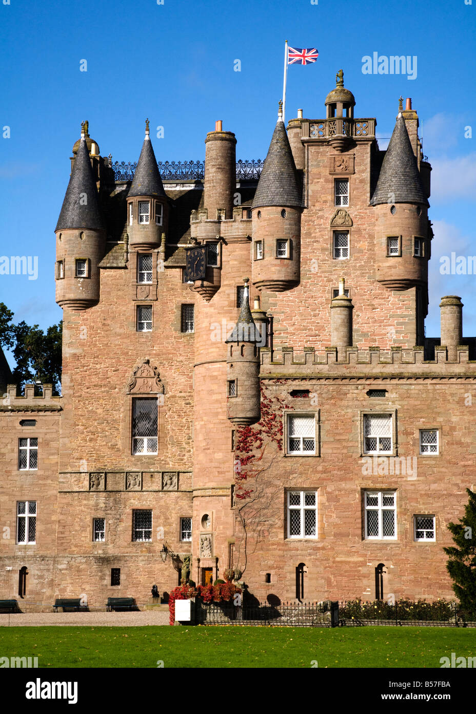 Glamis Castle the Historic Seat of the Bowes Lyons Family, Angus ...
