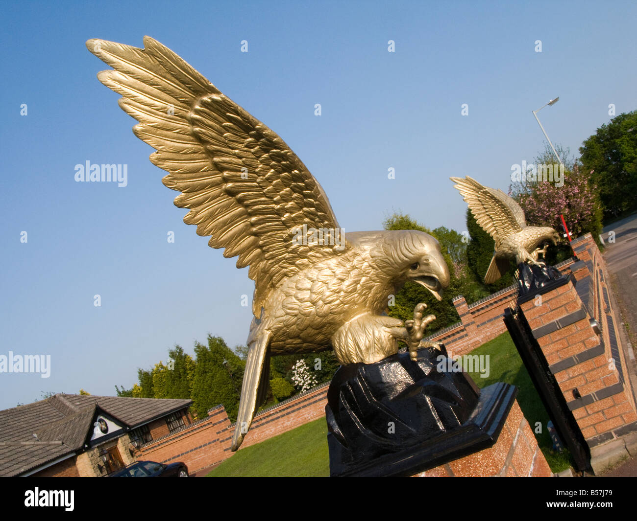 Lowered gate hi-res stock photography and images - Alamy