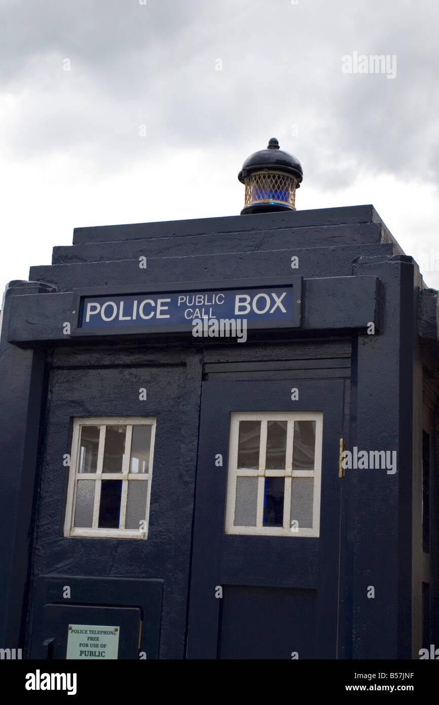 Police booth hi-res stock photography and images - Alamy
