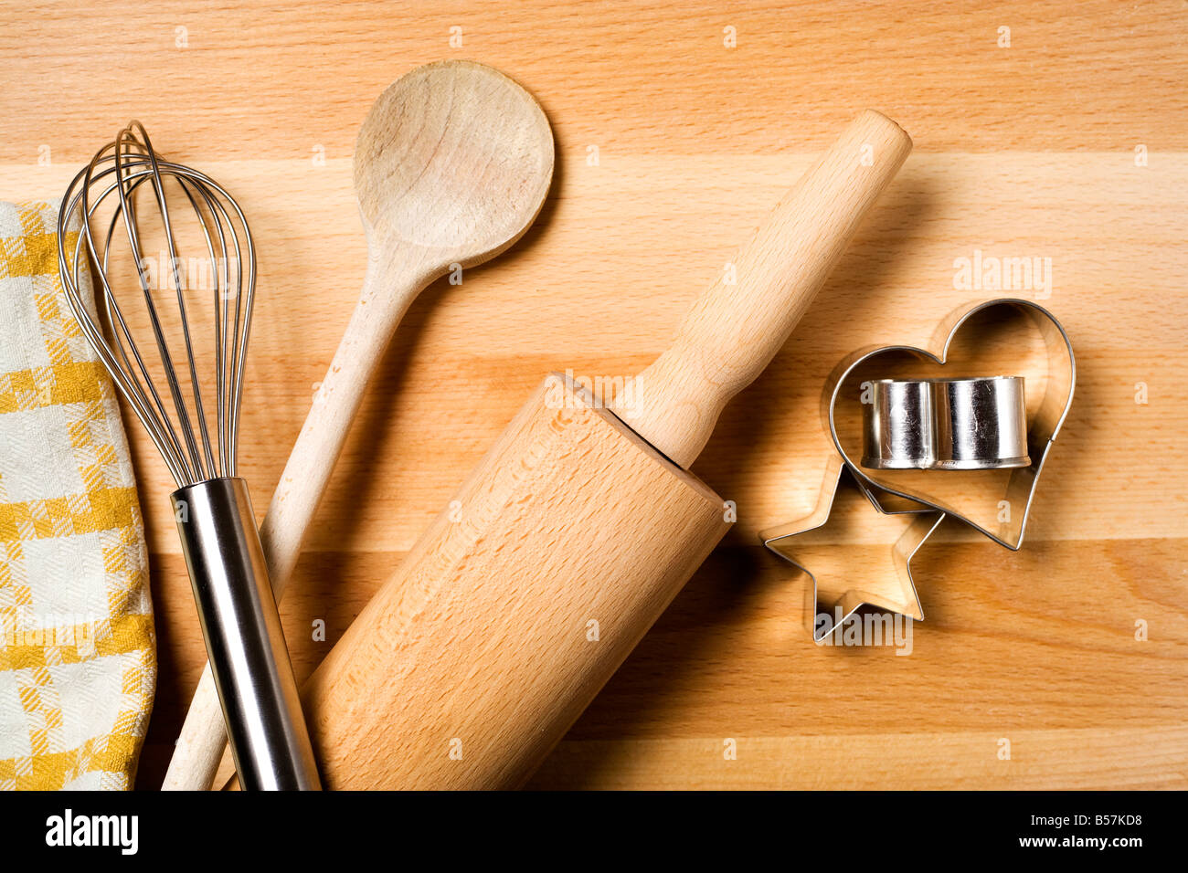 Various baking utensils hi-res stock photography and images - Alamy