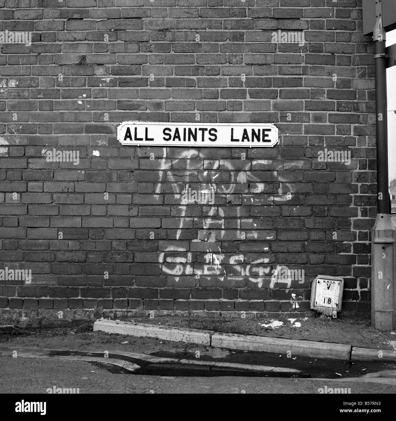 Football hooligans 1970s hi-res stock photography and images - Alamy