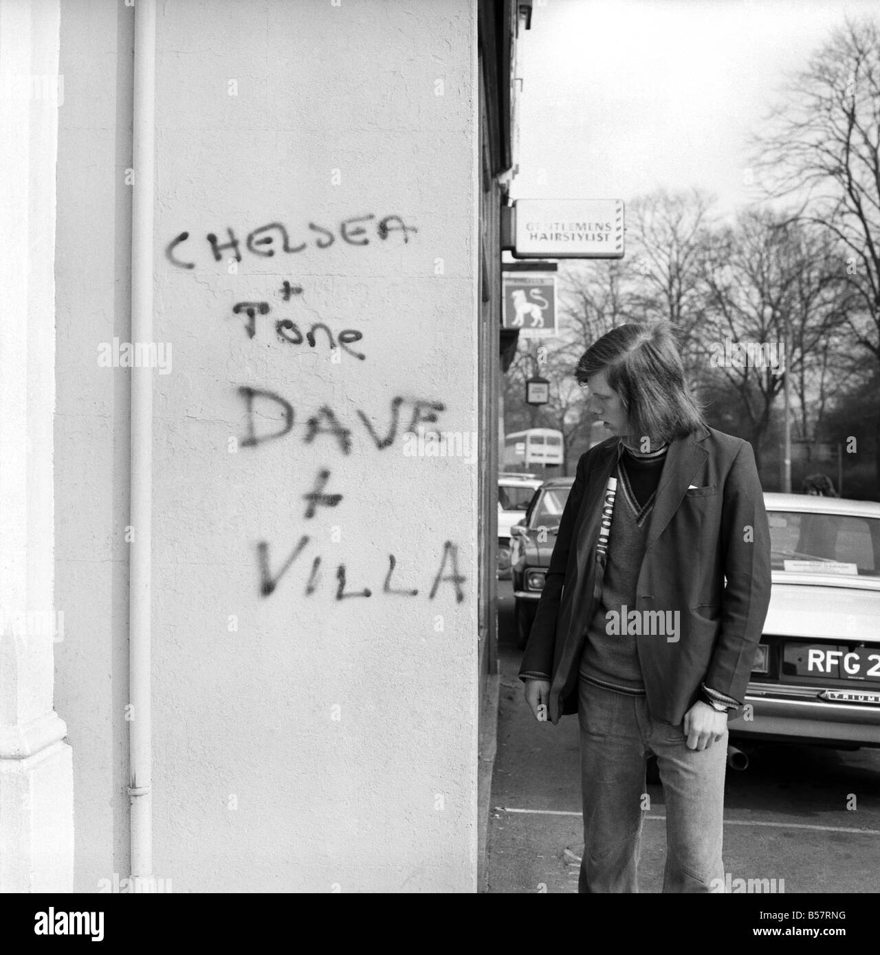 Football hooligans 1970s hi-res stock photography and images - Alamy