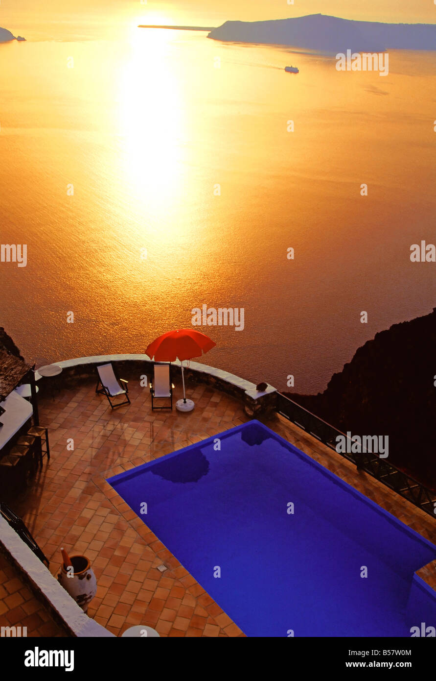 Southern greek islands hi-res stock photography and images - Alamy