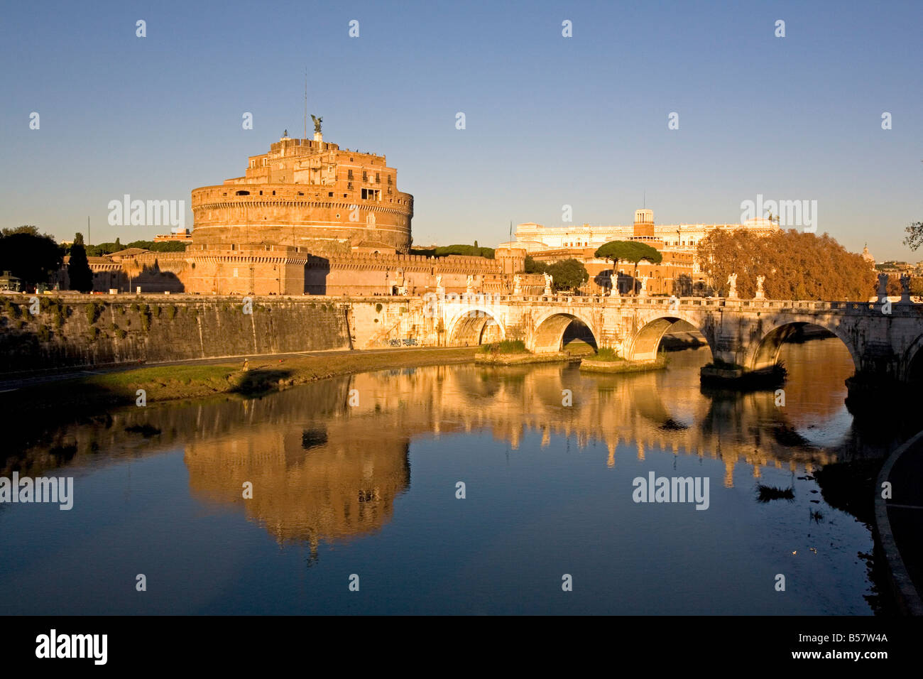 Castello San'Angelo (St.-Angelo Castle) (Mole Adriana) and St. Angelo ...