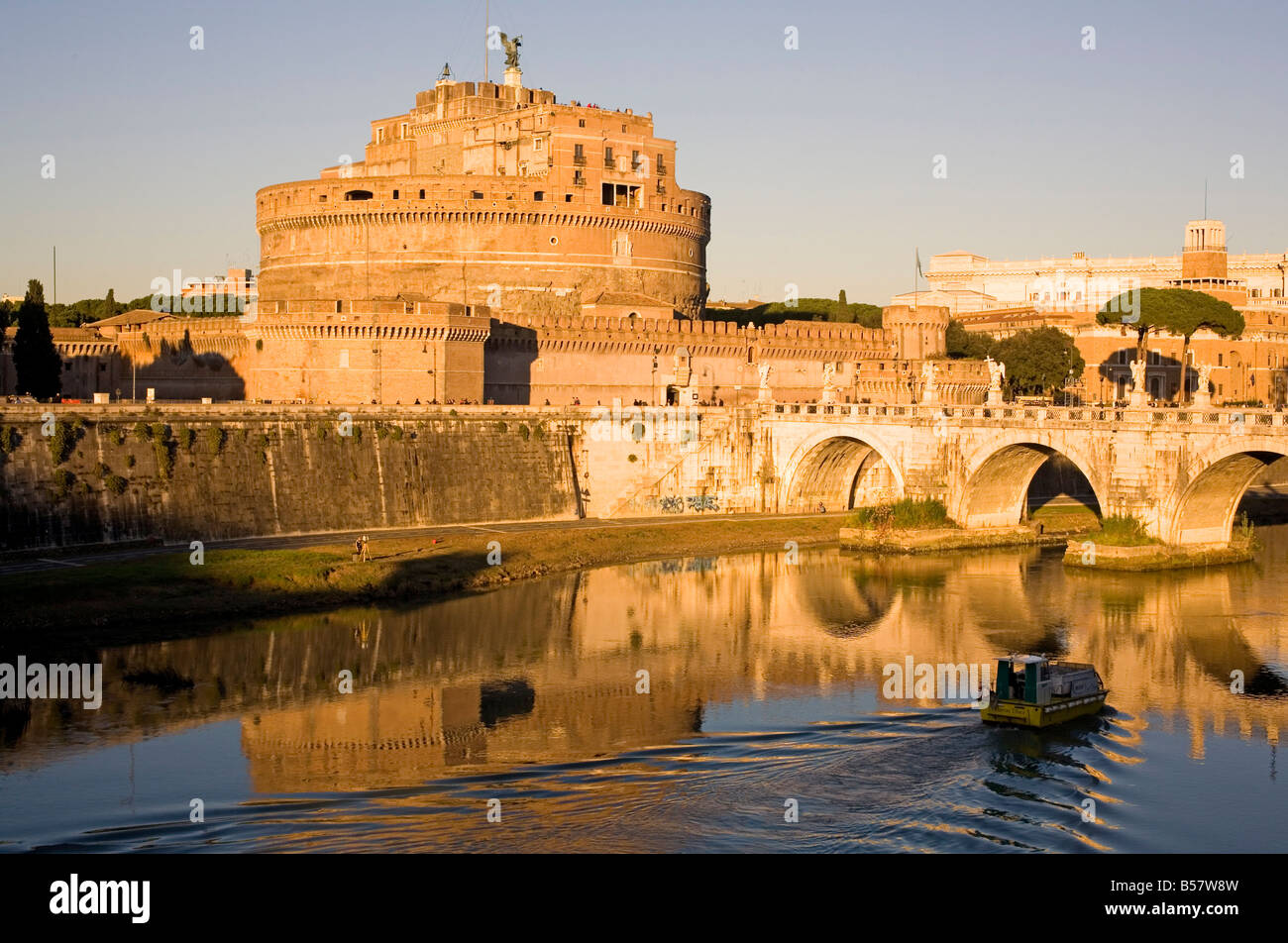 Castello San'Angelo (St.-Angelo Castle) (Mole Adriana) and St. Angelo ...