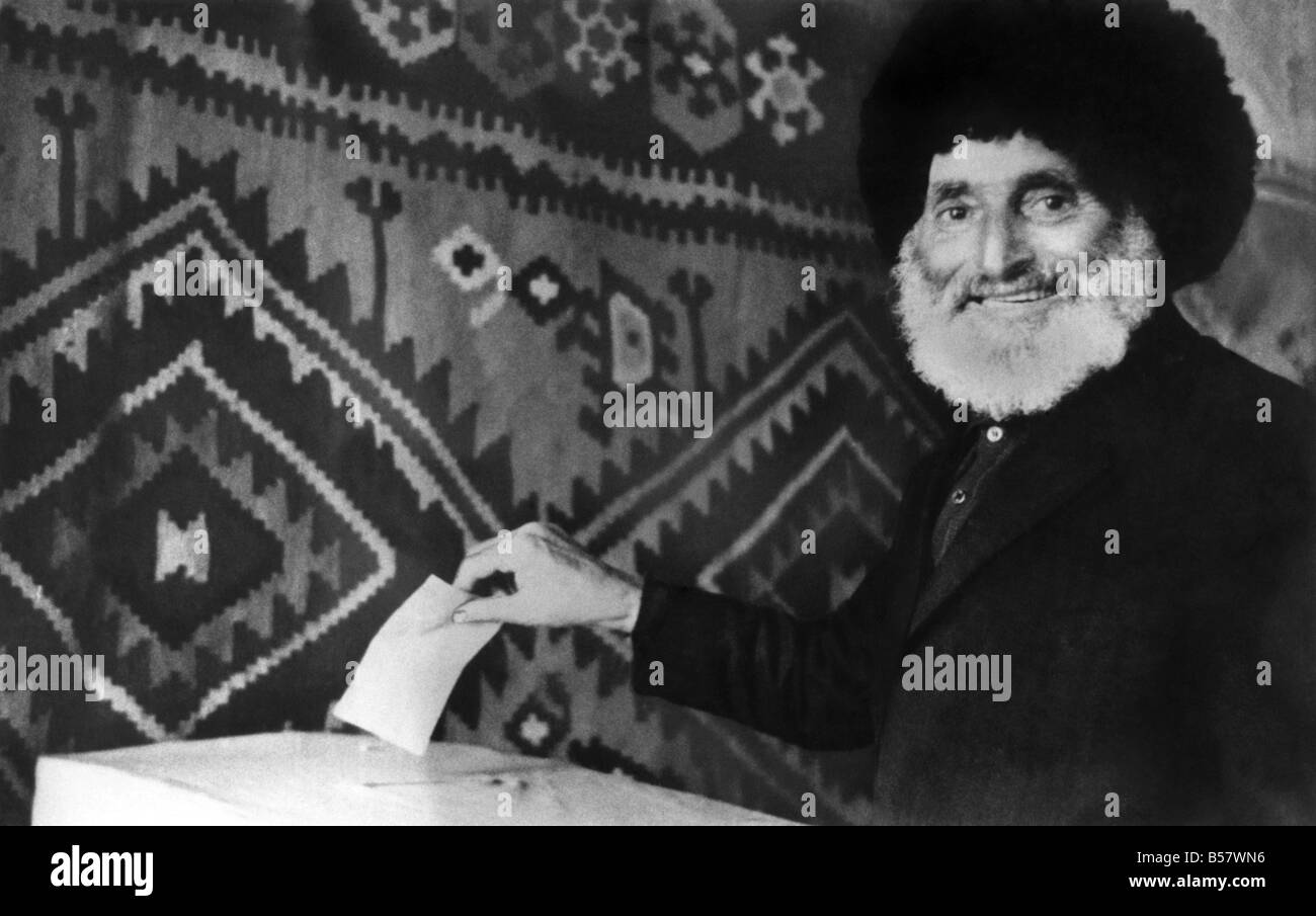 152 year old shirin baba hi-res stock photography and images - Alamy