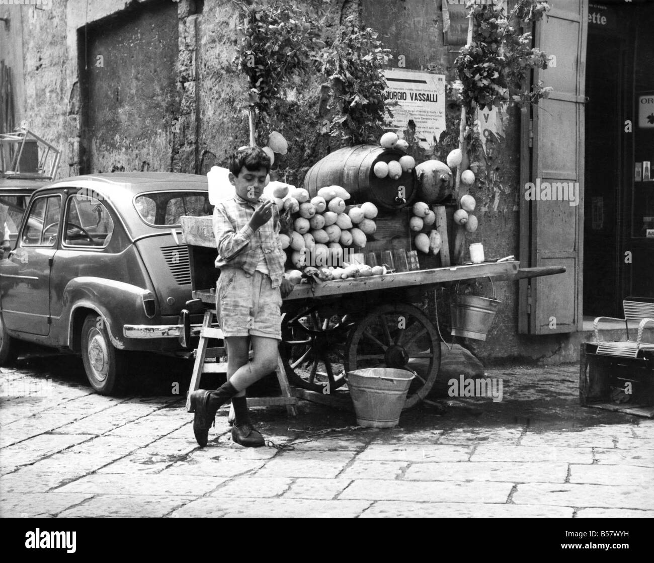 Poverty in southern italy Black and White Stock Photos & Images - Alamy