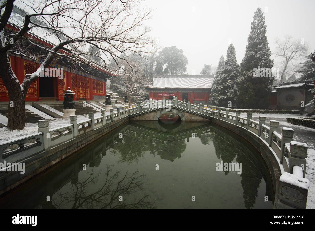 A temple covered in snow after a winter snowfall, Fragrant Hills Park ...