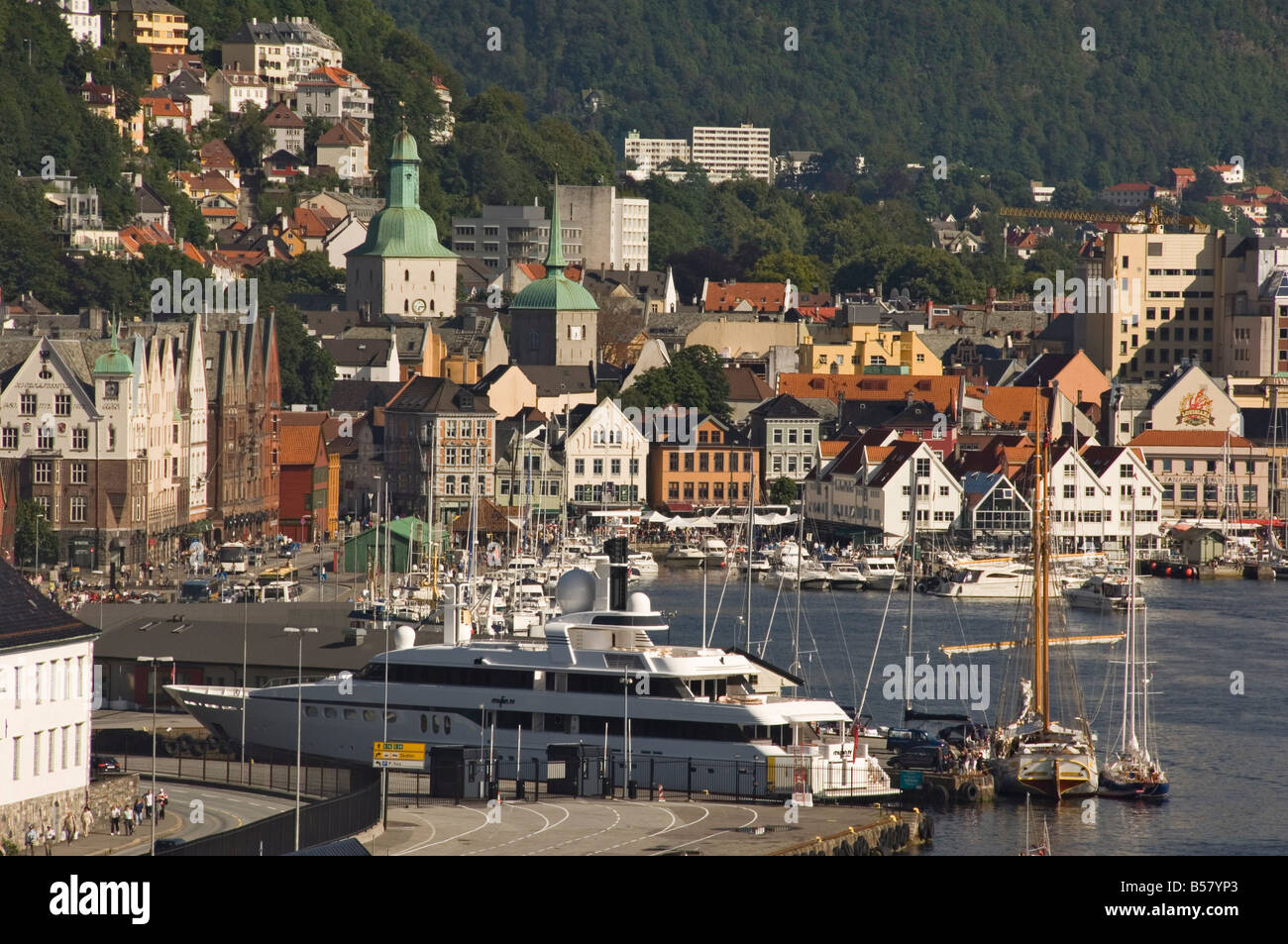 Old harbour structure hi-res stock photography and images - Alamy