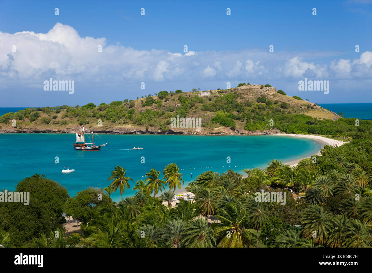 Deep bay antigua hi-res stock photography and images - Alamy