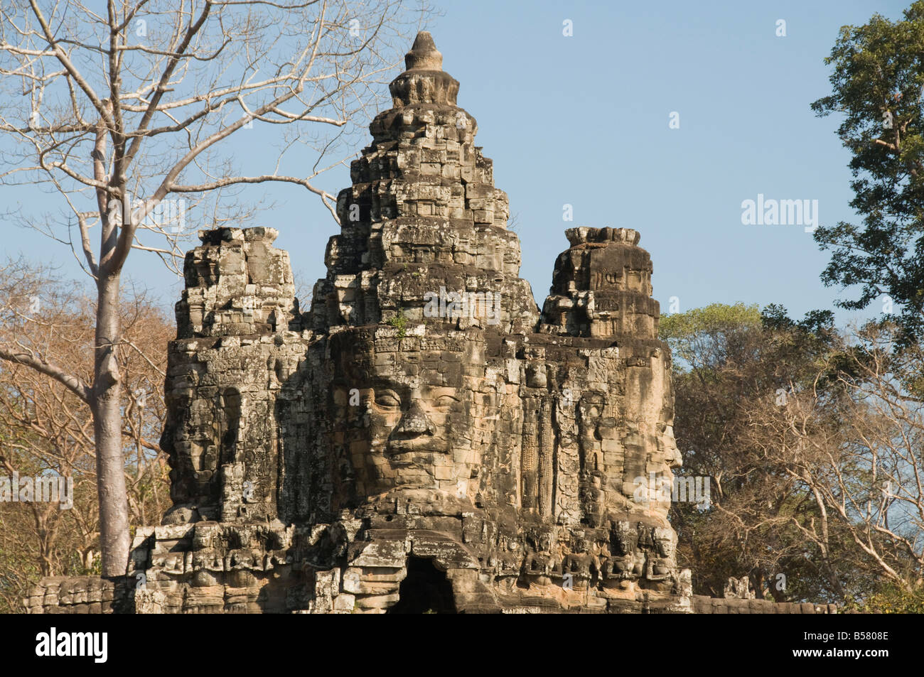 South Gate entrance to Angkor Thom, Angkor, UNESCO World Heritage Site ...
