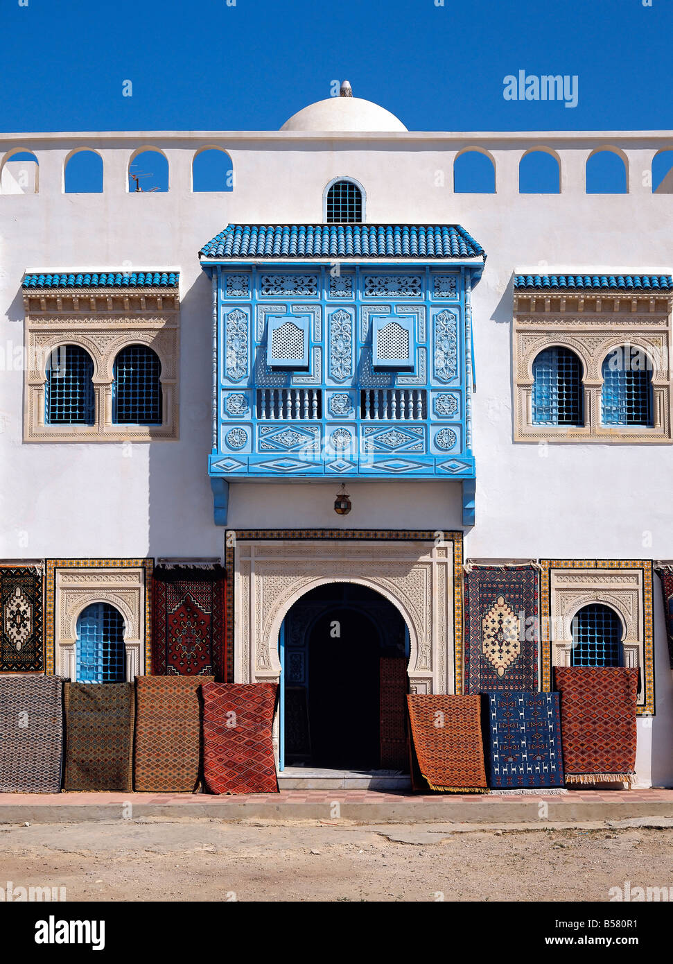 Carpet shop display hi-res stock photography and images - Alamy