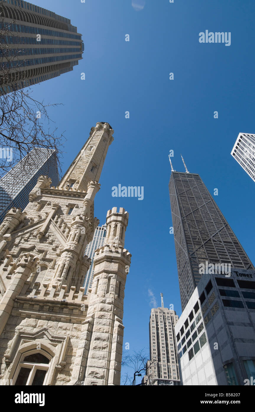 Chicago water tower hi-res stock photography and images - Alamy