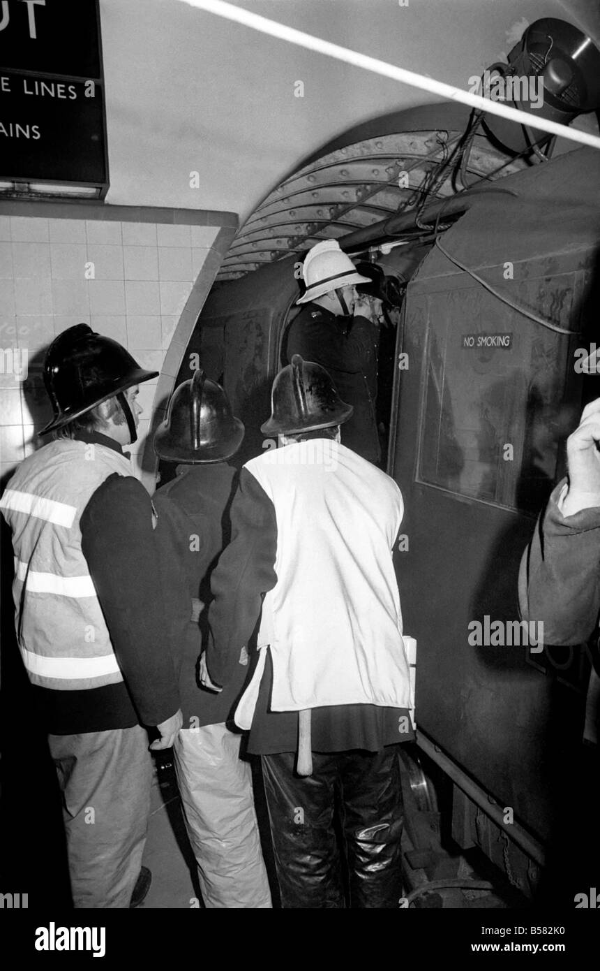 Northern Line Tube crash at Moorgate underground station. February 1975 ...