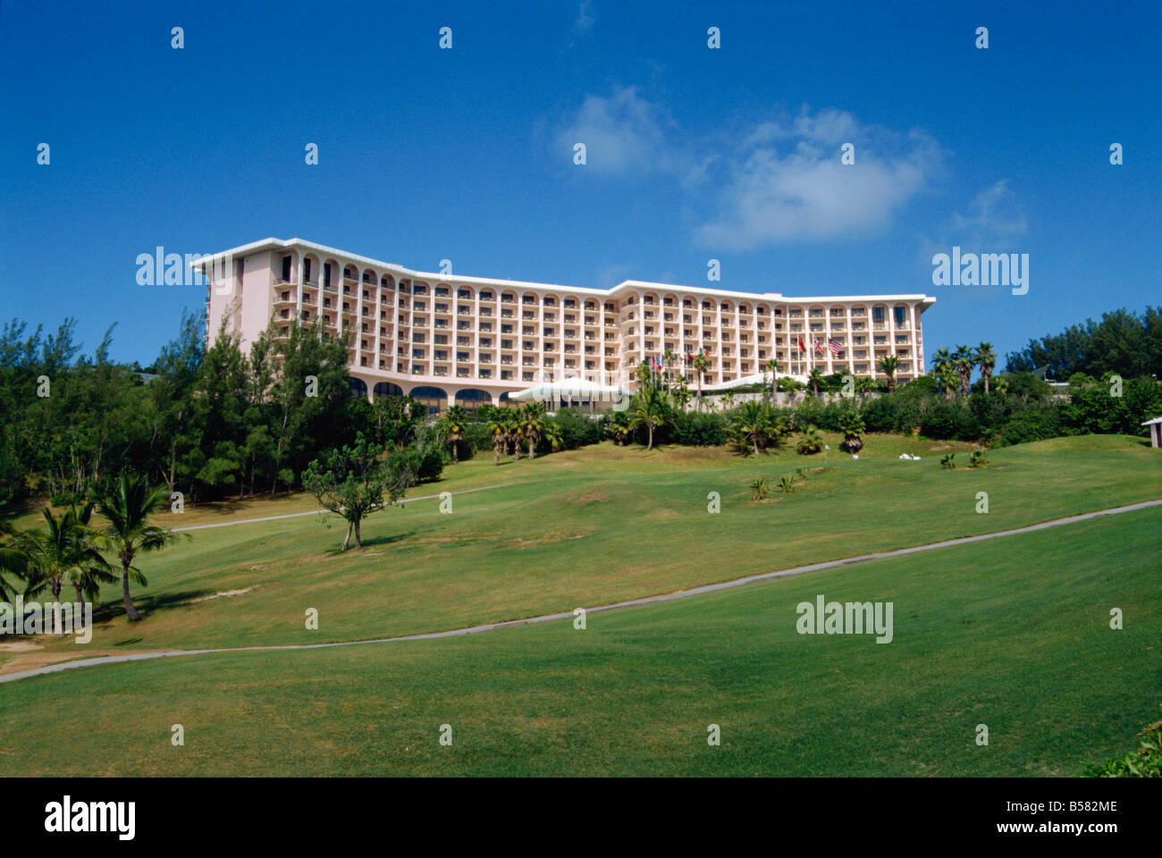 Princess hotel bermuda hi-res stock photography and images - Alamy