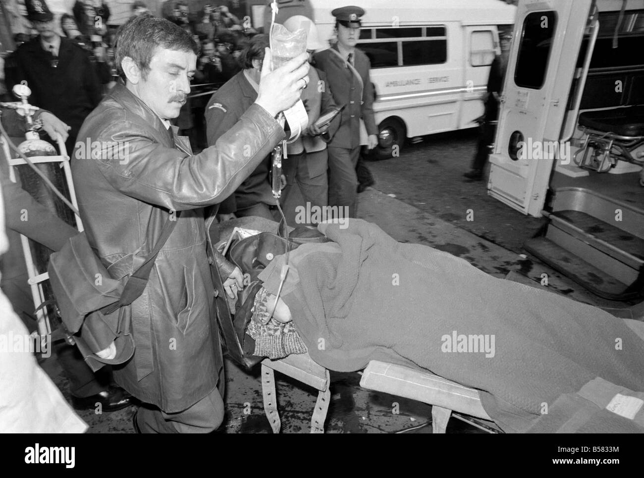 Northern Line Tube crash at Moorgate underground station. February 1975 ...