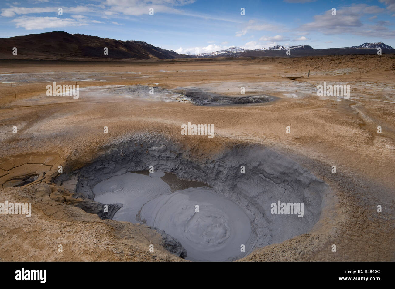 Hverir geothermal fields at the foot of Namafjall mountain, Myvatn Lake ...
