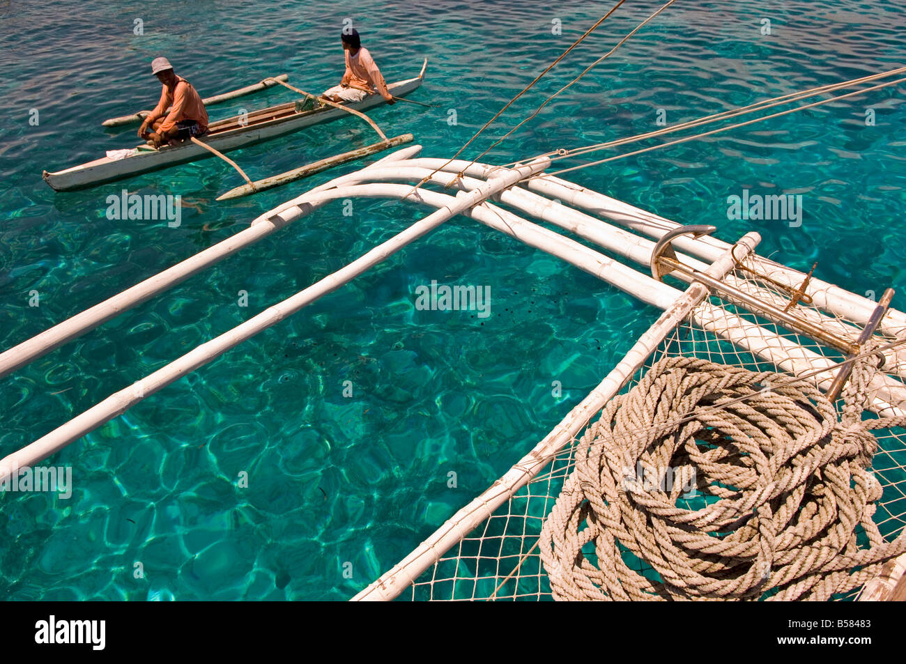 Traditional boat, Pandanon Island, Nalusuan Marine Sanctuary, Cebu ...