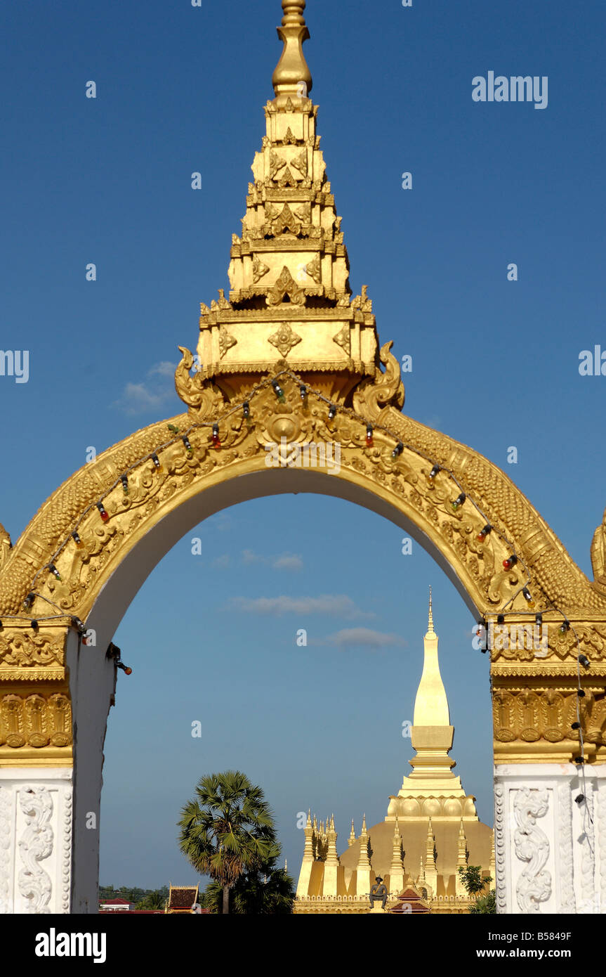 That Luang Stupa, constructed in 1566 by King Setthathirat, Vientiane ...