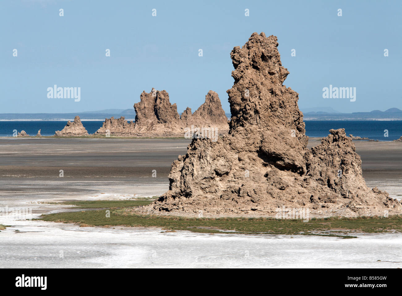 The desolate landscape of Lac Abbe, dotted with limestone chimneys ...