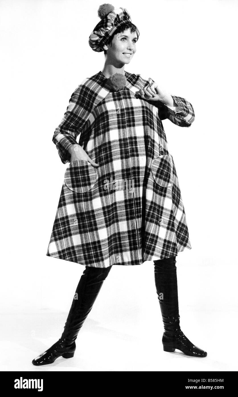 Poncho 1960's hi-res stock photography and images - Alamy