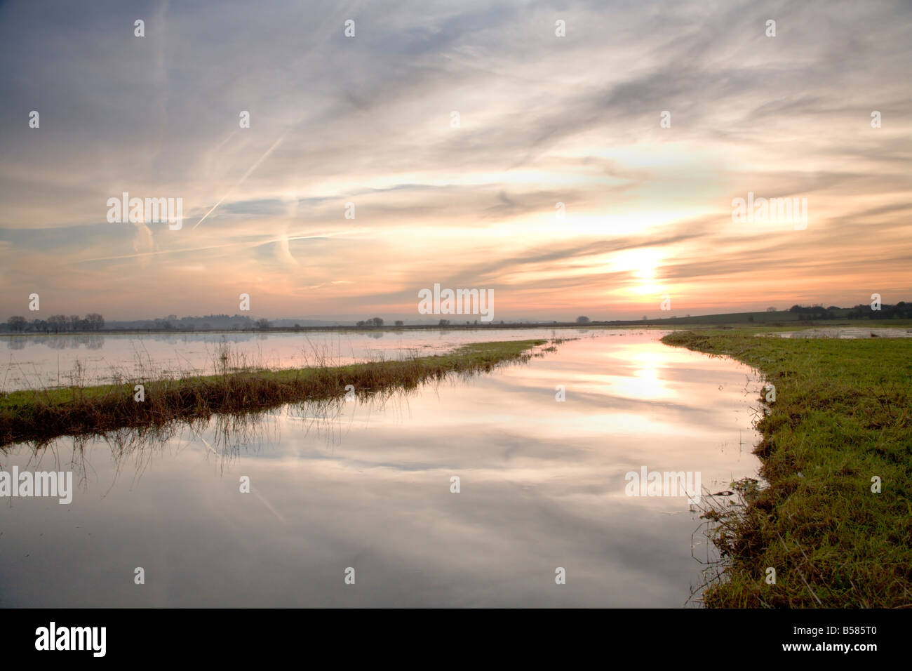 Levels of the sky hi-res stock photography and images - Alamy