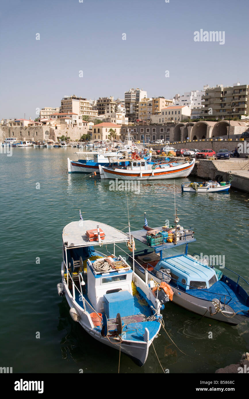 Ocean heraklion harbour hi-res stock photography and images - Alamy