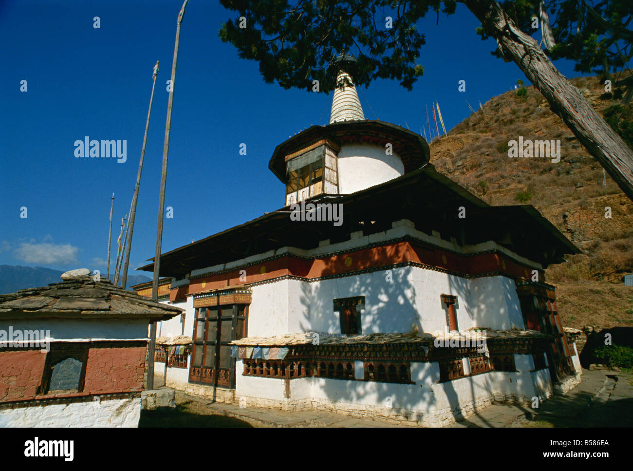 Paro bhutan temple hi-res stock photography and images - Alamy