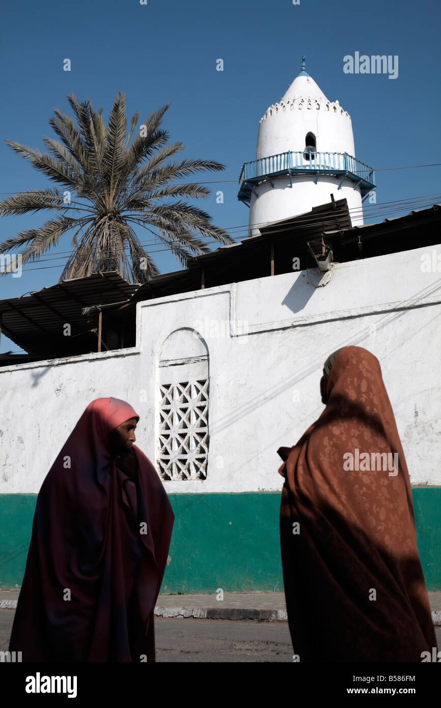 The Hamoudi Mosque in the European Quarter of Djibouti City, Djibouti ...