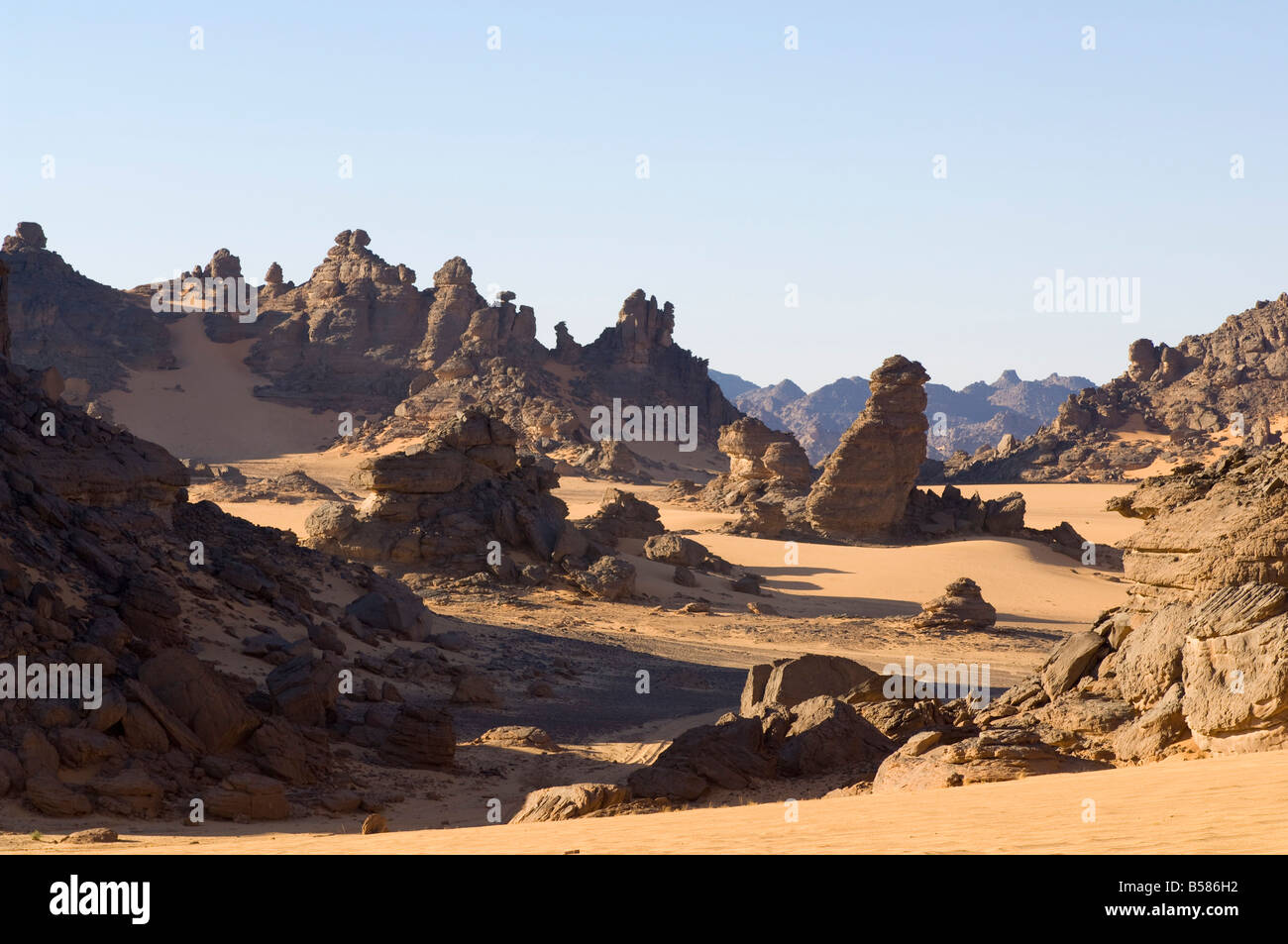 Akakus, Sahara desert, Fezzan, Libya, North Africa, Africa Stock Photo ...