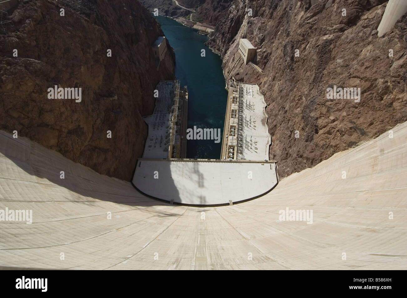 Hoover Dam on the Colorado River forming the border between Arizona and ...