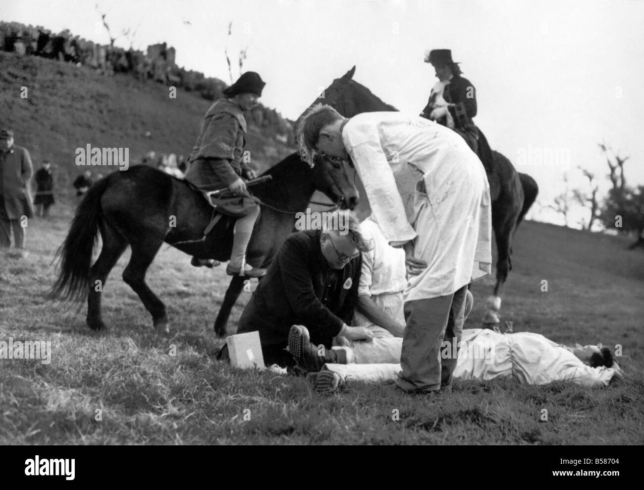 Shin kicking sport hi-res stock photography and images - Alamy