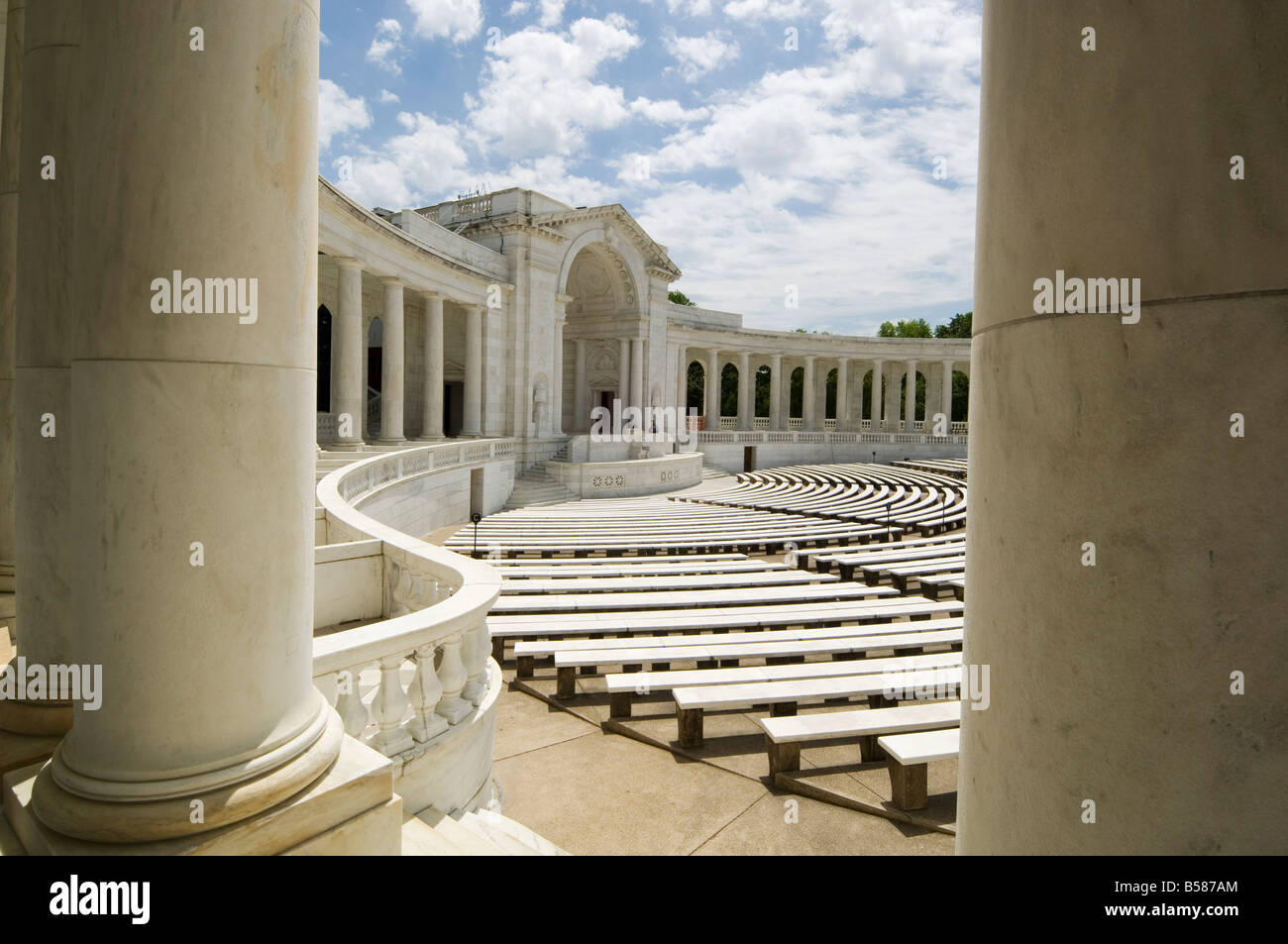 The Memorial Amphitheatre, Arlington National Cemetery, Arlington ...
