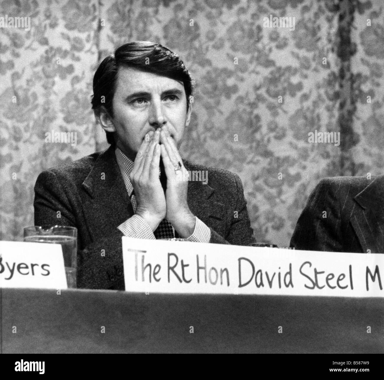 David steel hi-res stock photography and images - Alamy