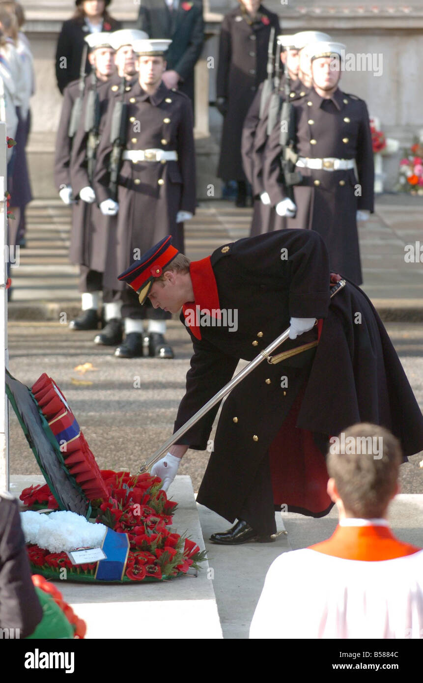 The Daily Mirror 11 11 07 CENOTAPH CEREMONY WHITEHALL PRINCE WILLIAM ...