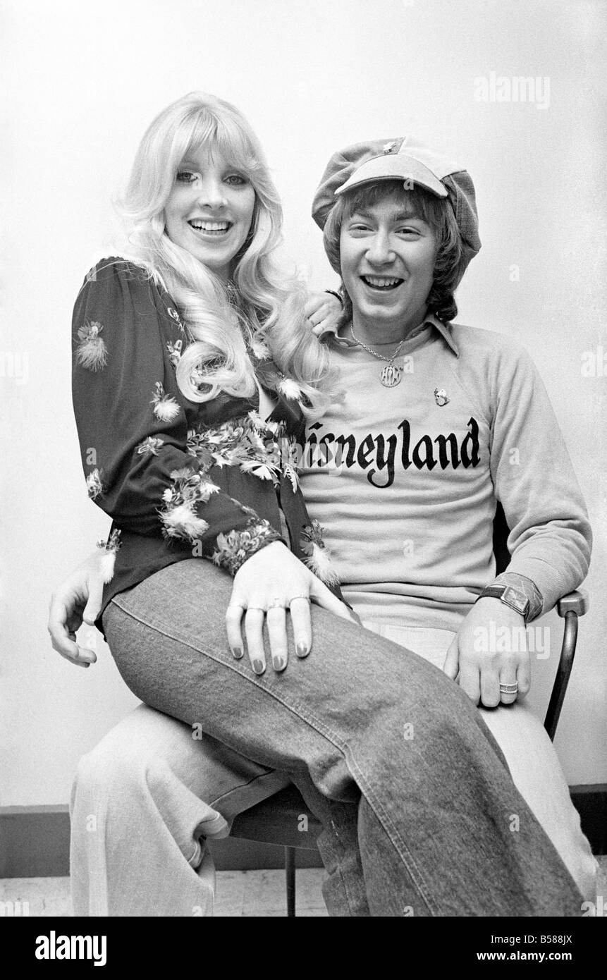 Lynsey De Paul and Barry Blue. January 1975 75-00607 Stock Photo - Alamy