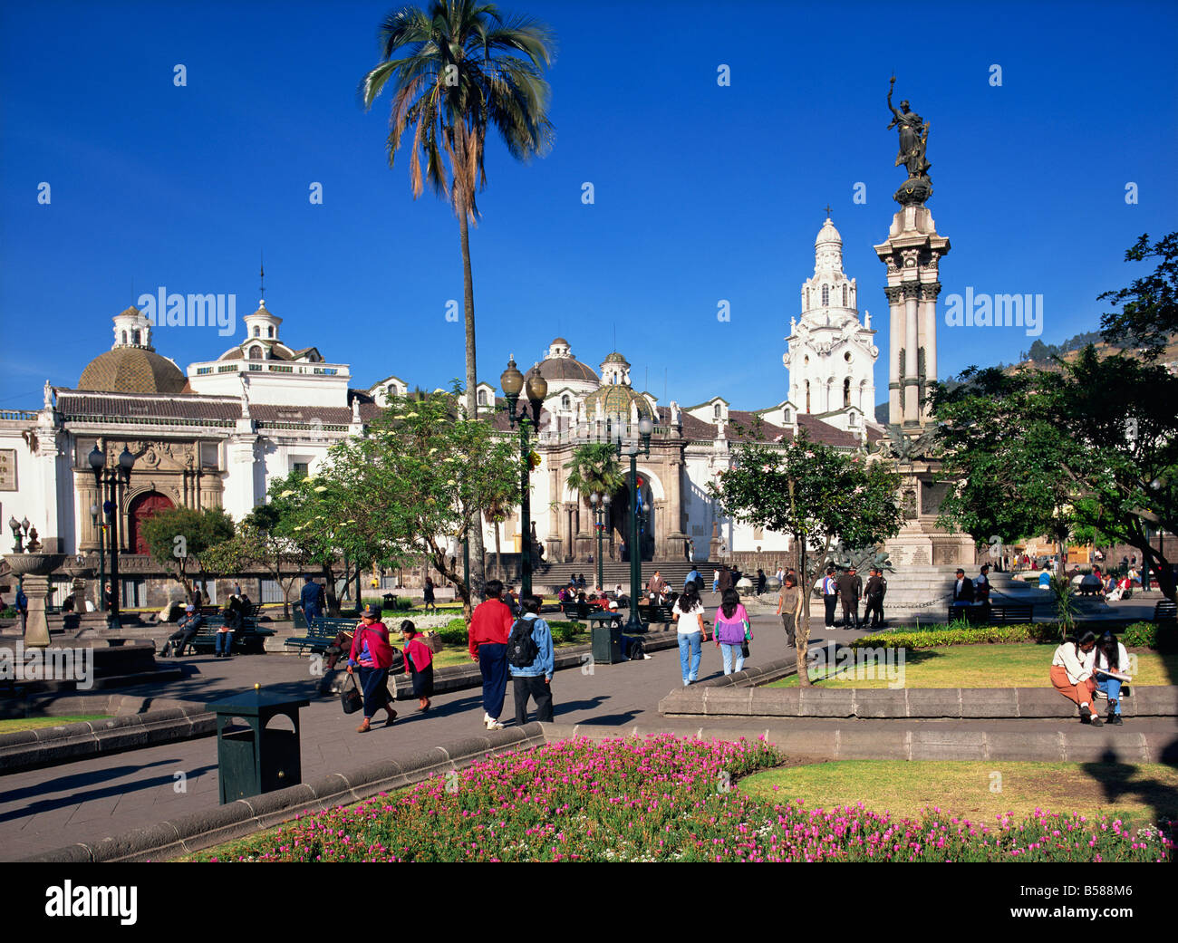 Quito ecuador hi-res stock photography and images - Alamy