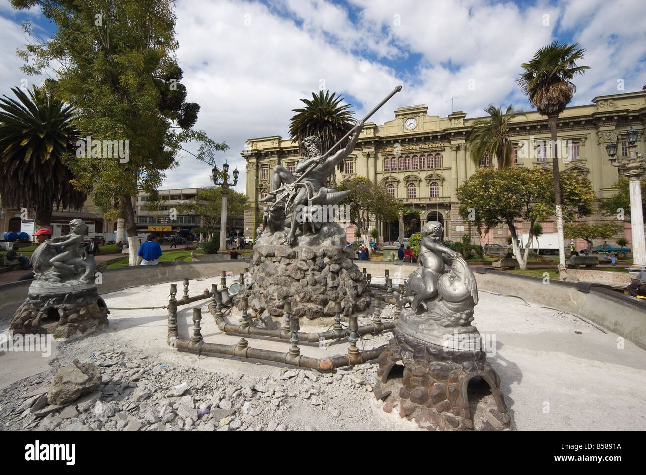 Colegio Maldonado on Parque Sucre in the colonial-style provincial ...