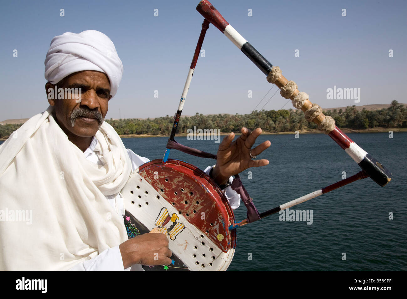 Nubian music hi-res stock photography and images - Alamy