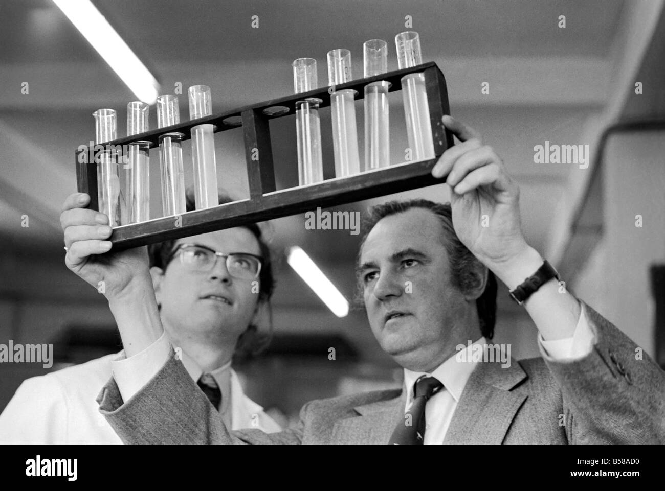 Paul cooper hi-res stock photography and images - Alamy