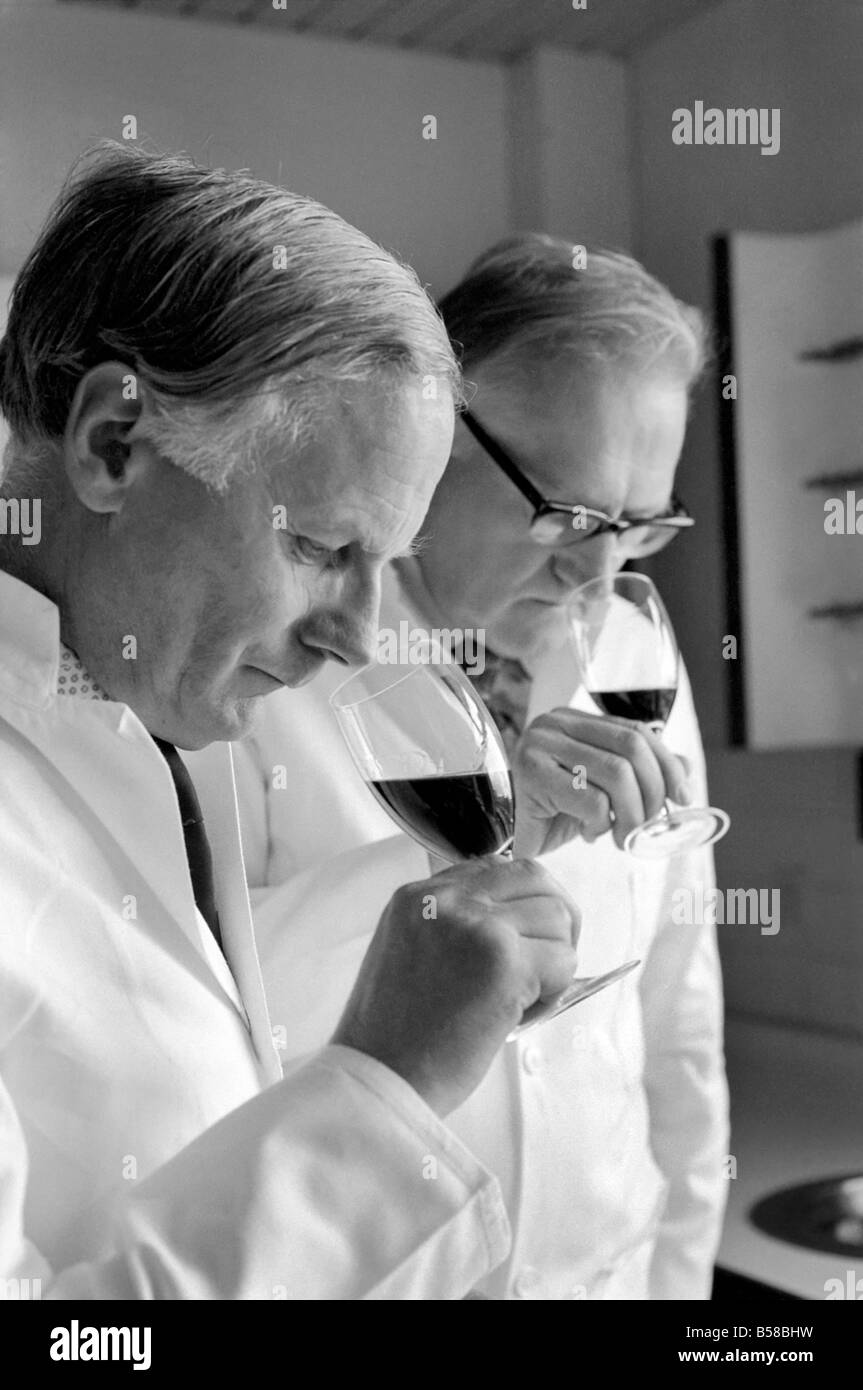 Sampling of wine Black and White Stock Photos & Images - Alamy