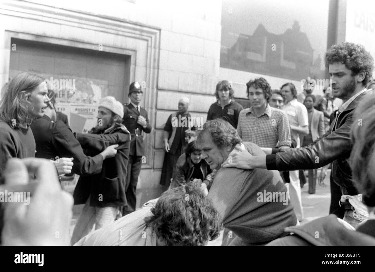 Lewisham Riot 1977: Far left demonstrators clash with police in the ...