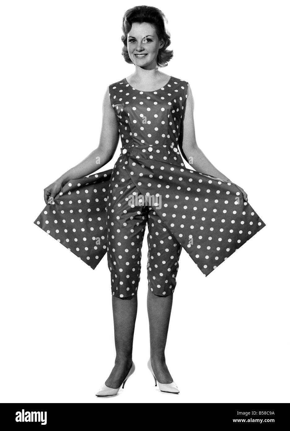 Spotted dress hi-res stock photography and images - Alamy