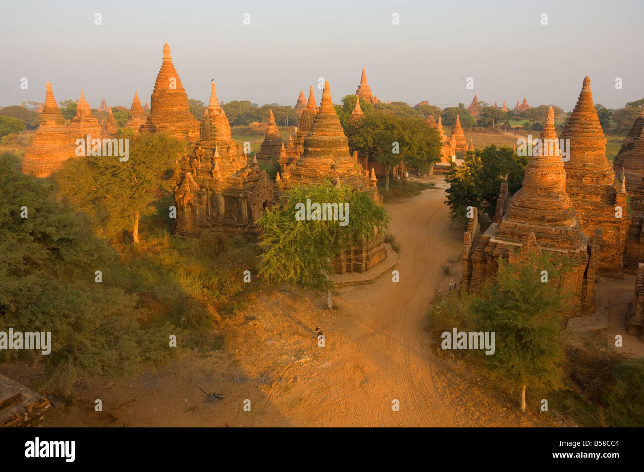 Raya-nga-zu Group, Bagan (Pagan), Myanmar (Burma Stock Photo - Alamy