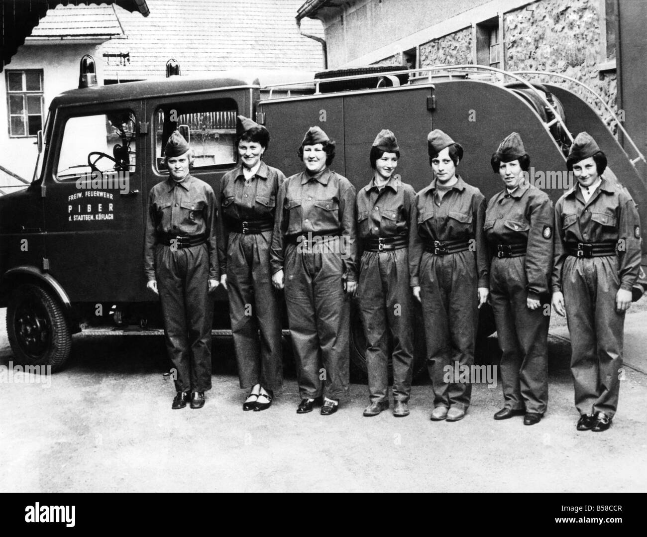 Firefighters 1970s hi-res stock photography and images - Alamy