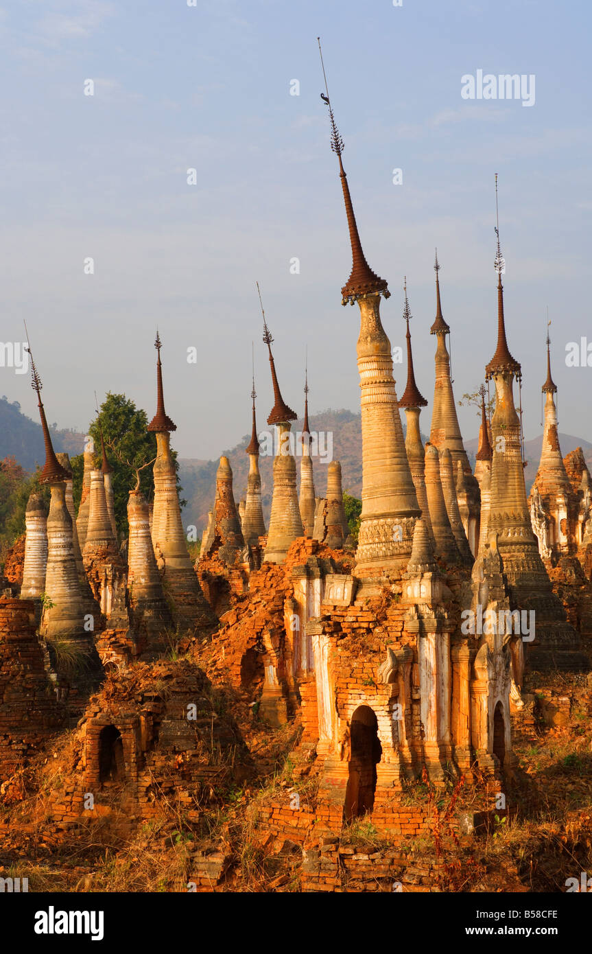 Shwe Inn Thein stupas, Indein, Myanmar (Burma Stock Photo - Alamy