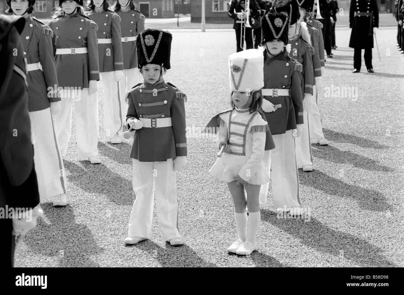 Children past hi-res stock photography and images - Alamy